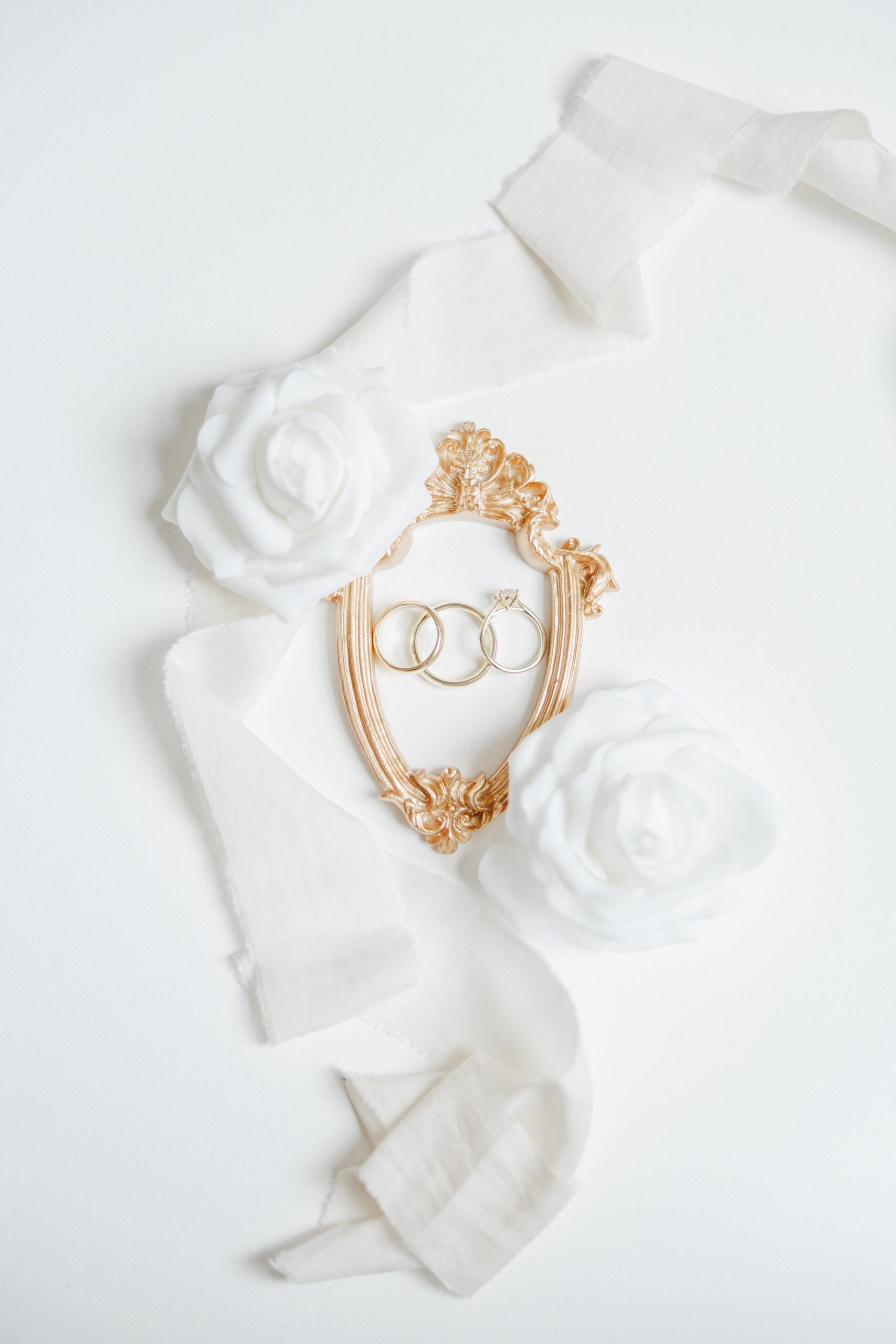 A Goss Opera House Wedding | Kallan & Chris - Moments by Danielle Nicole